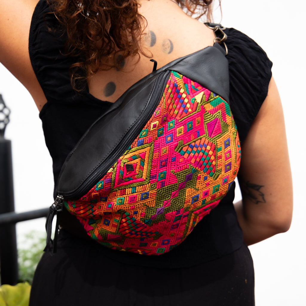 EL DON MANNY PACK - OOAK HUIPIL - BLACK - NO. 18042 – Nena & Co.